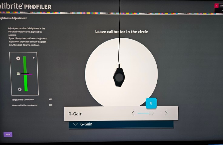 Calibrating the flat 43″ Odyssey Neo G7 (G70NC) 4K UHD 144Hz Gaming ...